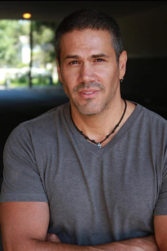 SCVNews.com | Sept. 18: SCAA Reschedules Appearance by Artist Mike Hernandez | 09-01-2023