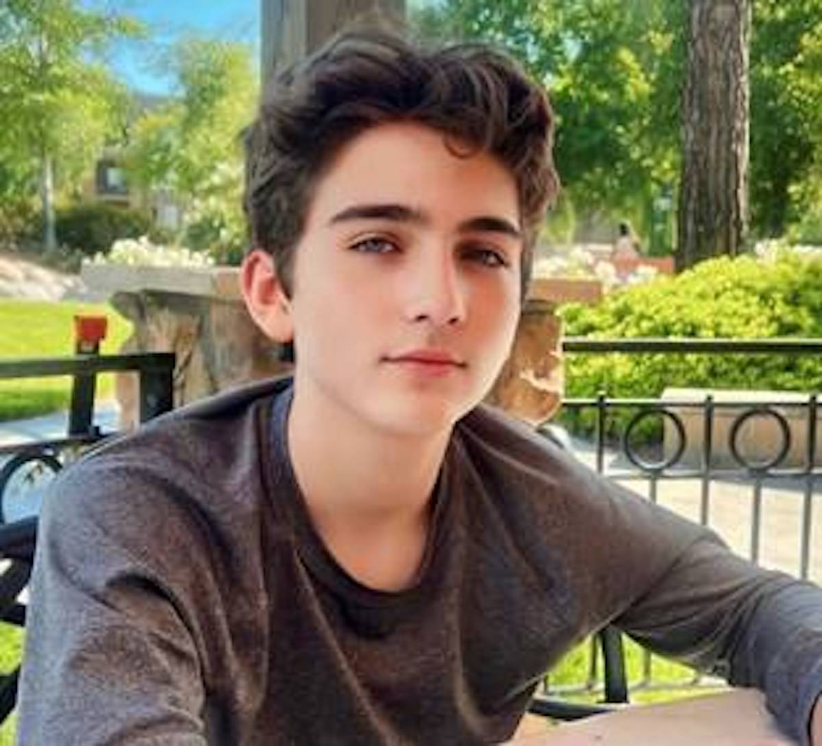 SCVNews.com | Valencia Teen Announces Book Signing for Kids Sci-Fi ...